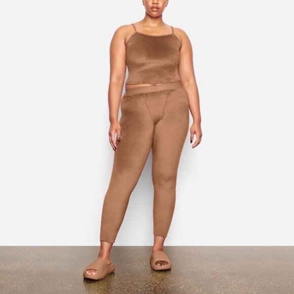 SKIMS | Pants & Jumpsuits | Skims Velour Jogger Pants Sienna 4x | Poshmark